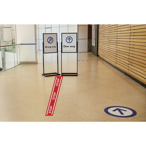 Panneau stop adhésif bande stop - Exacompta - Manutan.fr