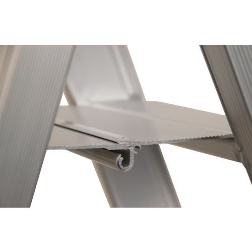 Escabeau industriel aluminium - Simple accès