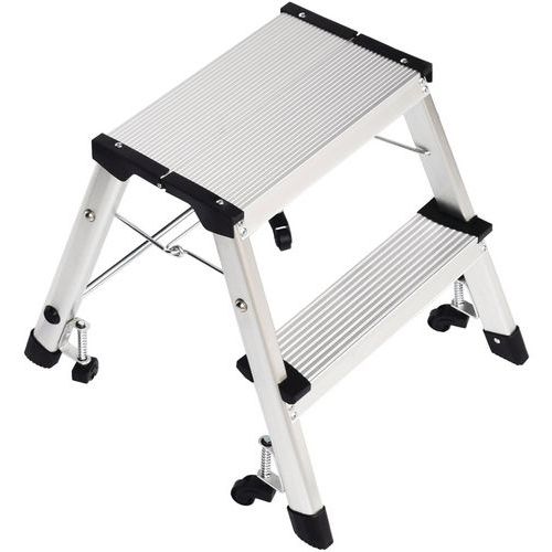 Marchepied accès simple pliable - Manutan Expert - Manutan.fr