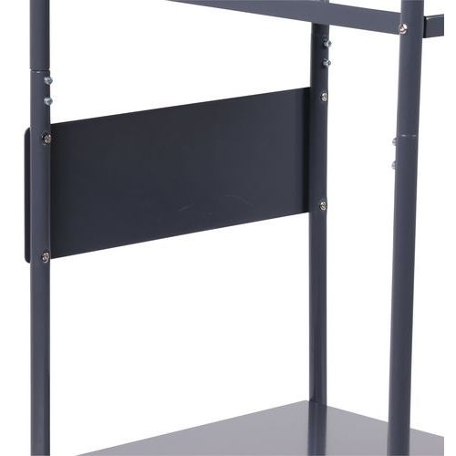 Pupitre d'atelier mobile - Couvercle sécurisé | Manutan Expert | Manutan.fr