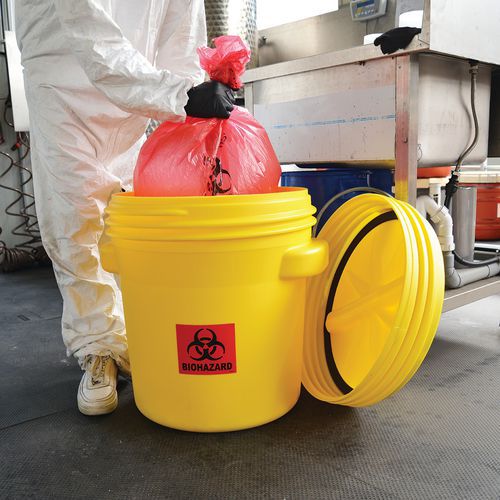 Fût de laboratoire avec couvercle vissé - Eagle - Manutan.fr